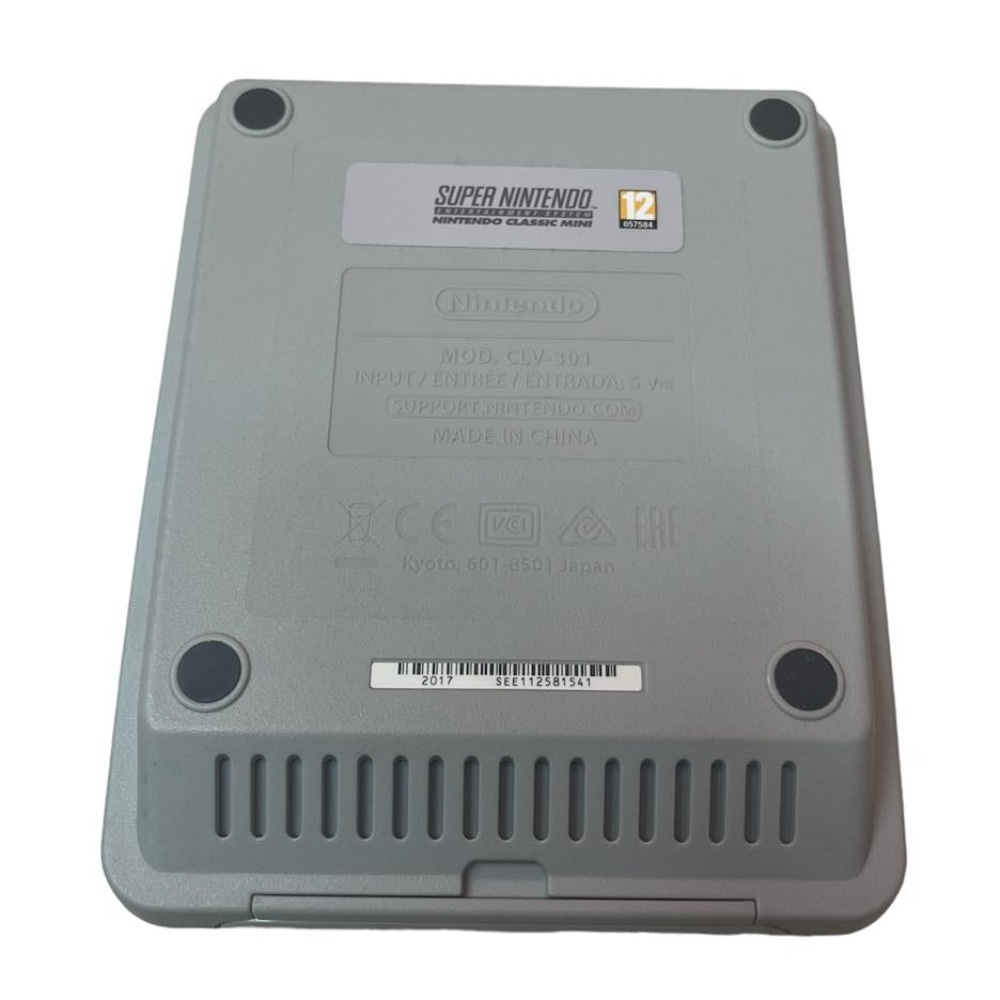 Pre-owned Super Nintendo Classic Mini Console Entertainment System with ...